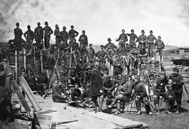 A Minié View of Huzzah! – A Boardgaming Life Review – The Boardgaming Life